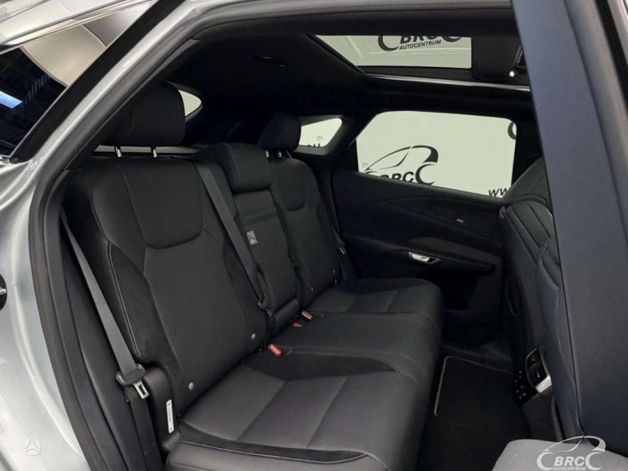 Pelēks Lexus RX 500h 2023 Viļņa, ar dzinēja tilpumu 2.39 L un nobraukumu 17 tūkst. km par 62900 €, foto 17 vietnē AUTOMOTO.COM.LV