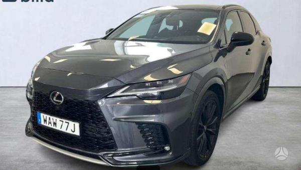 Grey Lexus RX 500h 2023 in Vilnius, with an engine capacity of 2.39 L and mileage of 115 thousand km for 57999 €, photo 1 on AUTOMOTO.COM.LV