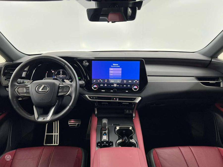 Pelēks Lexus RX 500h 2024 Viļņa, ar dzinēja tilpumu 2.39 L un nobraukumu 125 tūkst. km par 61900 €, foto 9 vietnē AUTOMOTO.COM.LV