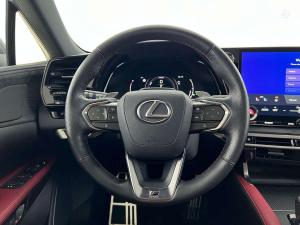 Pelēks Lexus RX 500h 2024 Viļņa, ar dzinēja tilpumu 2.39 L un nobraukumu 125 tūkst. km par 61900 €, foto 13 vietnē AUTOMOTO.COM.LV