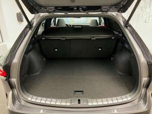 Pelēks Lexus RX 500h 2026 Kauņa, ar dzinēja tilpumu 2.39 L un nobraukumu 10 tūkst. km par 88000 €, foto 11 vietnē AUTOMOTO.COM.LV