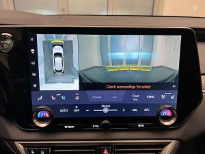Pelēks Lexus RX 500h 2026 Kauņa, ar dzinēja tilpumu 2.39 L un nobraukumu 10 tūkst. km par 88000 €, foto 15 vietnē AUTOMOTO.COM.LV
