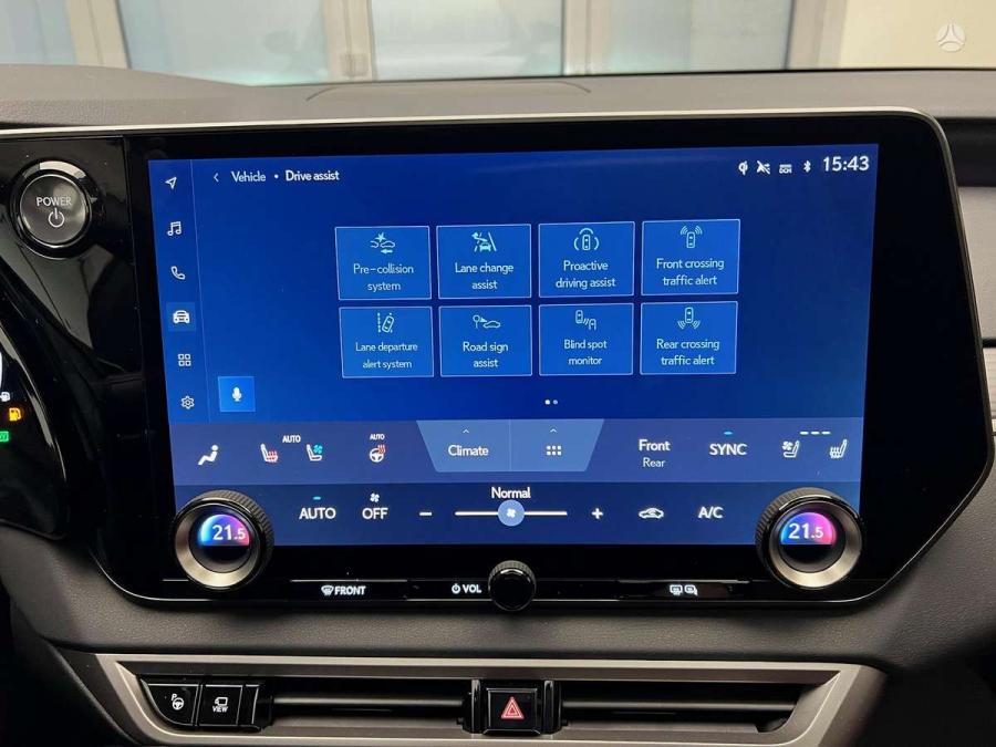 Pelēks Lexus RX 500h 2026 Kauņa, ar dzinēja tilpumu 2.39 L un nobraukumu 10 tūkst. km par 88000 €, foto 22 vietnē AUTOMOTO.COM.LV