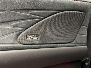Pelēks Lexus RX 500h 2026 Kauņa, ar dzinēja tilpumu 2.39 L un nobraukumu 10 tūkst. km par 88000 €, foto 32 vietnē AUTOMOTO.COM.LV