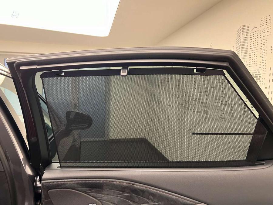 Pelēks Lexus RX 500h 2026 Kauņa, ar dzinēja tilpumu 2.39 L un nobraukumu 10 tūkst. km par 88000 €, foto 33 vietnē AUTOMOTO.COM.LV