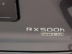 Pelēks Lexus RX 500h 2026 Kauņa, ar dzinēja tilpumu 2.39 L un nobraukumu 10 tūkst. km par 88000 €, foto 38 vietnē AUTOMOTO.COM.LV