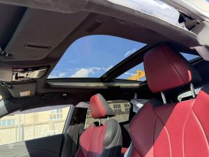 Balts Lexus RX 500h 2023 Viļņa, ar dzinēja tilpumu 0.00 L un nobraukumu 114 tūkst. km par 49900 €, foto 12 vietnē AUTOMOTO.COM.LV