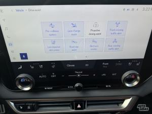 Белый Лексус RX 500h 2023 в Авиженяй, объемом двигателя 2.40 л и пробегом 38 тыс. км за 69750 €, фото 18 на AUTOMOTO.COM.LV