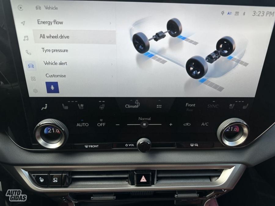 Белый Лексус RX 500h 2023 в Авиженяй, объемом двигателя 2.40 л и пробегом 38 тыс. км за 69750 €, фото 20 на AUTOMOTO.COM.LV