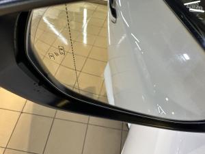 Белый Лексус RX 500h 2023 в Авиженяй, объемом двигателя 2.40 л и пробегом 38 тыс. км за 69750 €, фото 36 на AUTOMOTO.COM.LV