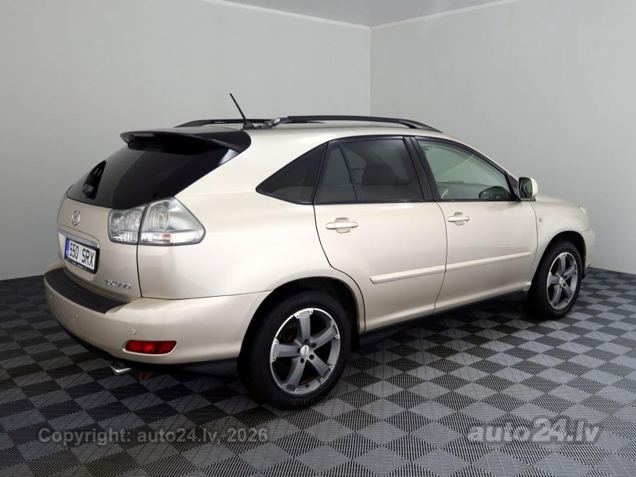 Smilšu krāsa Lexus RX 2004 Tallina, ar dzinēja tilpumu 3.00 L un nobraukumu 259 tūkst. km par 2999 €, foto 4 vietnē AUTOMOTO.COM.LV