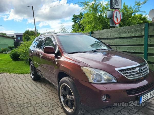 Smilšu krāsa Lexus RX 2007 Tallina, ar dzinēja tilpumu 3.30 L un nobraukumu 340 tūkst. km par 5500 €, foto 3 vietnē AUTOMOTO.COM.LV