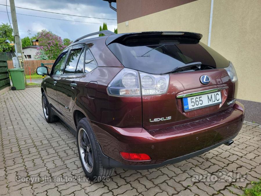 Beige Lexus RX 2007 in Tallinn, with an engine capacity of 3.30 L and mileage of 340 thousand km for 5500 €, photo 6 on AUTOMOTO.COM.LV