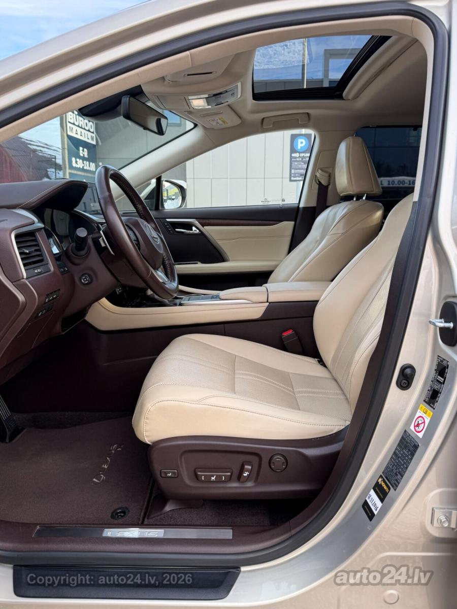 Beige Lexus RX 2019 in Tallinn, with an engine capacity of 3.50 L and mileage of 88 thousand km for 45900 €, photo 11 on AUTOMOTO.COM.LV