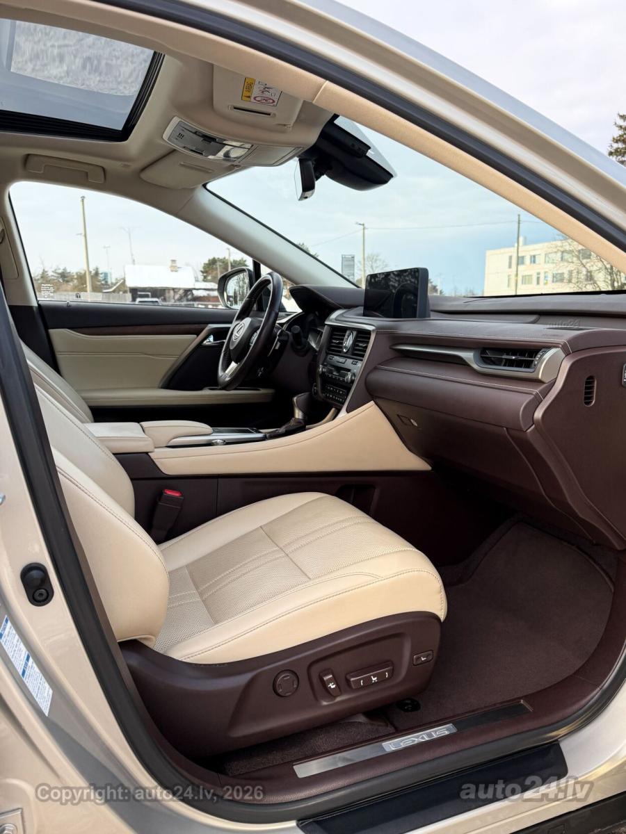 Beige Lexus RX 2019 in Tallinn, with an engine capacity of 3.50 L and mileage of 88 thousand km for 45900 €, photo 15 on AUTOMOTO.COM.LV