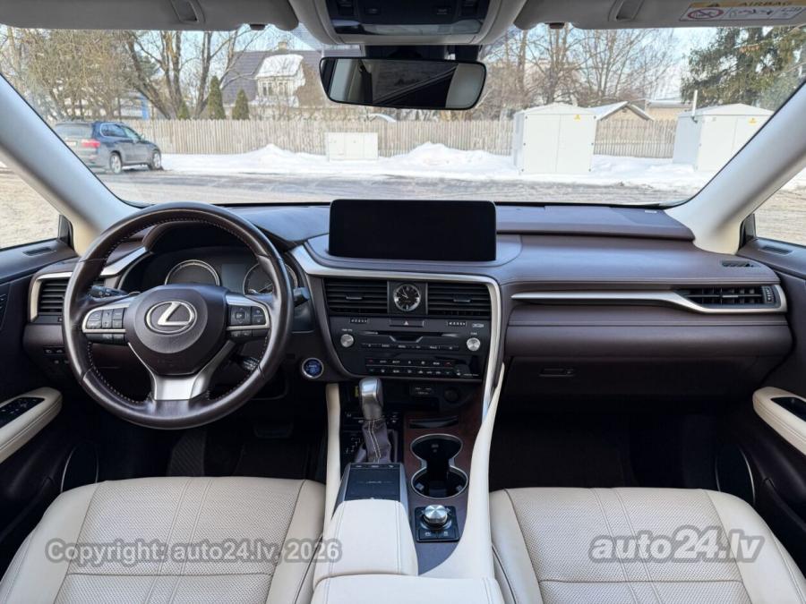 Beige Lexus RX 2019 in Tallinn, with an engine capacity of 3.50 L and mileage of 88 thousand km for 45900 €, photo 18 on AUTOMOTO.COM.LV