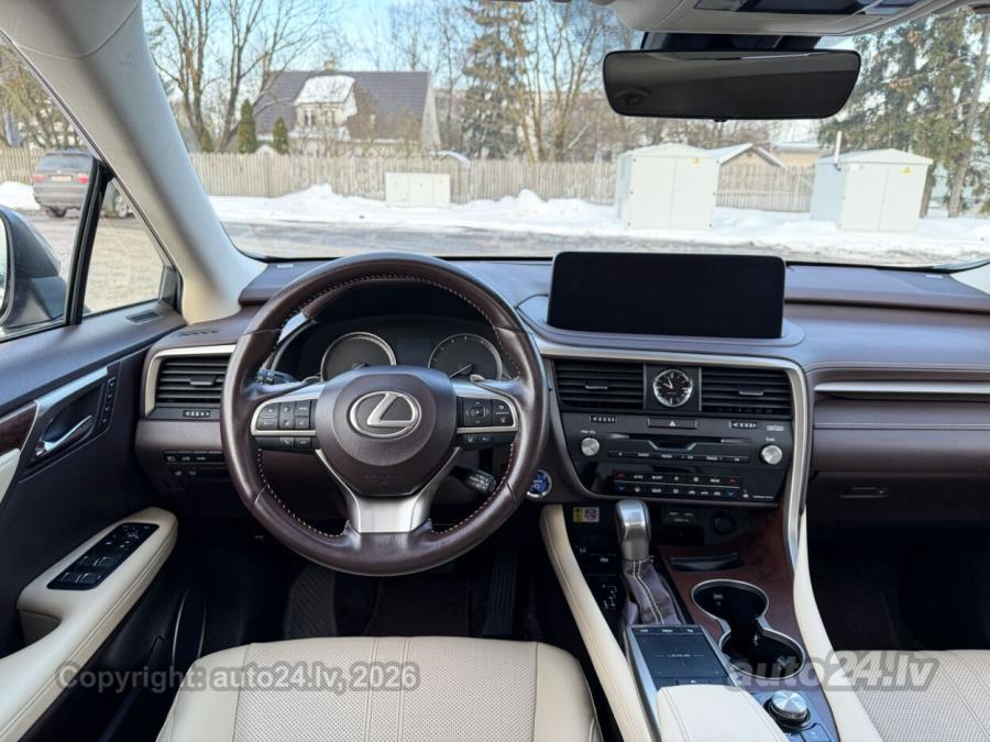 Beige Lexus RX 2019 in Tallinn, with an engine capacity of 3.50 L and mileage of 88 thousand km for 45900 €, photo 19 on AUTOMOTO.COM.LV