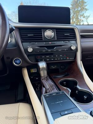 Beige Lexus RX 2019 in Tallinn, with an engine capacity of 3.50 L and mileage of 88 thousand km for 45900 €, photo 21 on AUTOMOTO.COM.LV