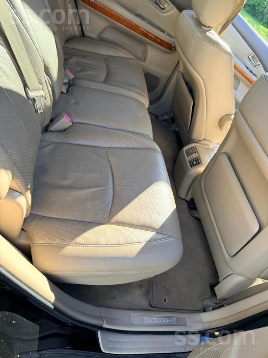 Melns Lexus RX 2004 Rīga, ar dzinēja tilpumu 3.00 L un nobraukumu 261 tūkst. km par 5500 €, foto 6 vietnē AUTOMOTO.COM.LV