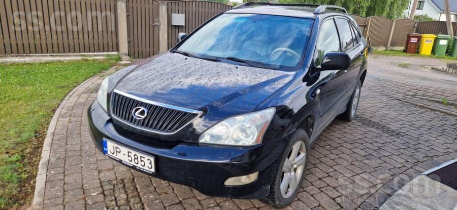 Black Lexus RX 2004 in Riga, with an engine capacity of 3.30 L and mileage of 168 thousand km for 1600 €, photo 1 on AUTOMOTO.COM.LV