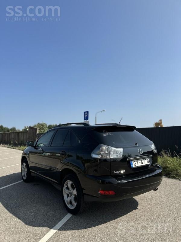 Melns Lexus RX 2005 Daugavpils, ar dzinēja tilpumu 3.00 L un nobraukumu 249 tūkst. km par 4400 €, foto 1 vietnē AUTOMOTO.COM.LV