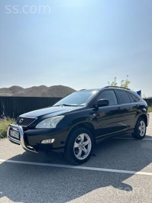 Melns Lexus RX 2005 Daugavpils, ar dzinēja tilpumu 3.00 L un nobraukumu 249 tūkst. km par 4400 €, foto 5 vietnē AUTOMOTO.COM.LV
