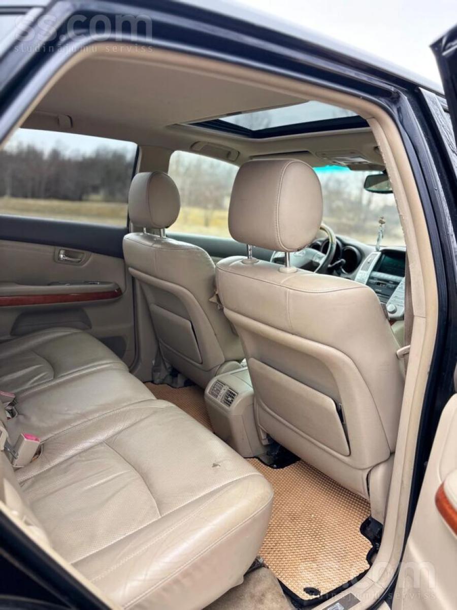 Melns Lexus RX 2005 Rīga, ar dzinēja tilpumu 3.00 L un nobraukumu 320 tūkst. km par 4100 €, foto 7 vietnē AUTOMOTO.COM.LV