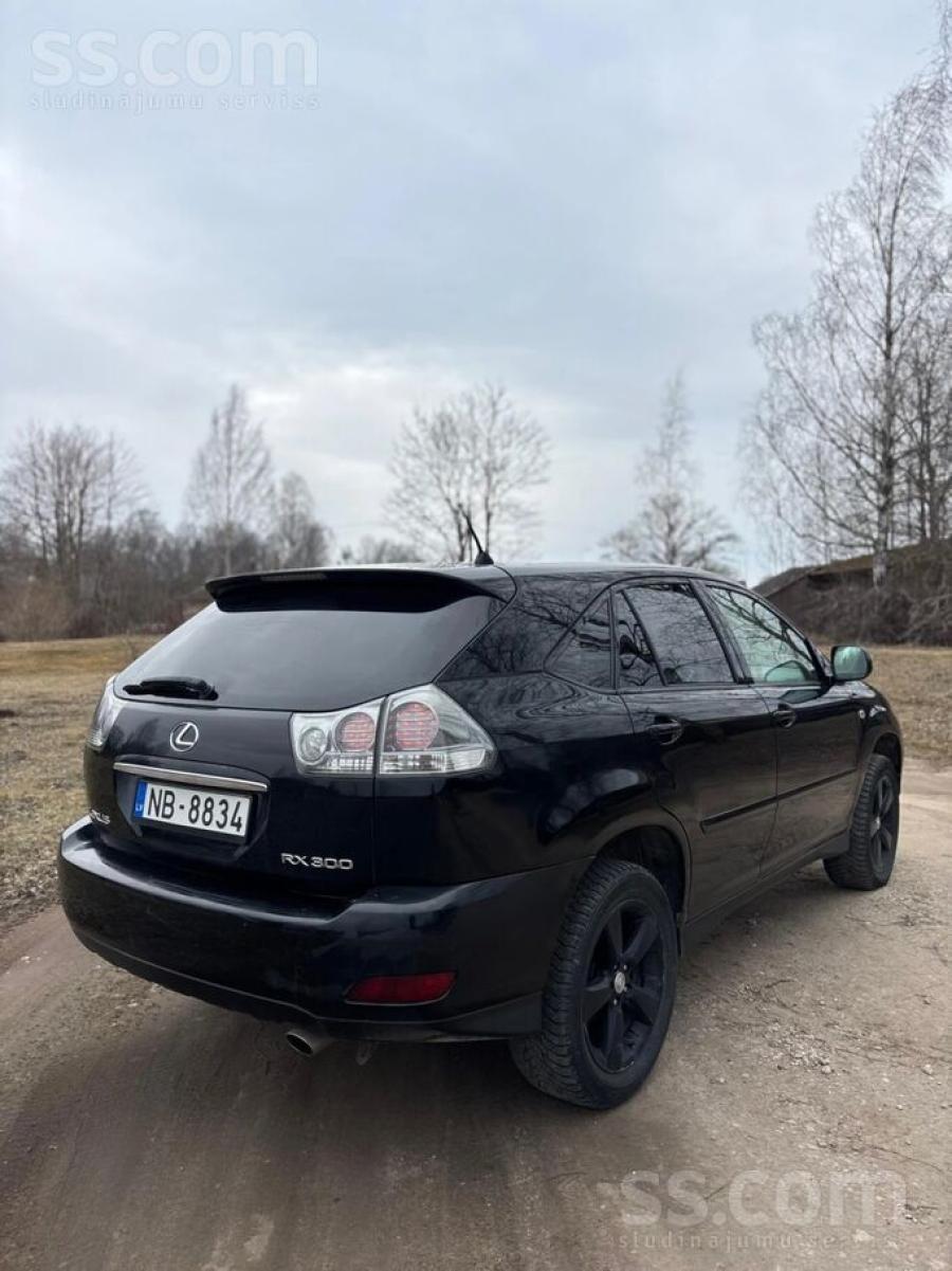 Melns Lexus RX 2005 Rīga, ar dzinēja tilpumu 3.00 L un nobraukumu 320 tūkst. km par 4100 €, foto 16 vietnē AUTOMOTO.COM.LV