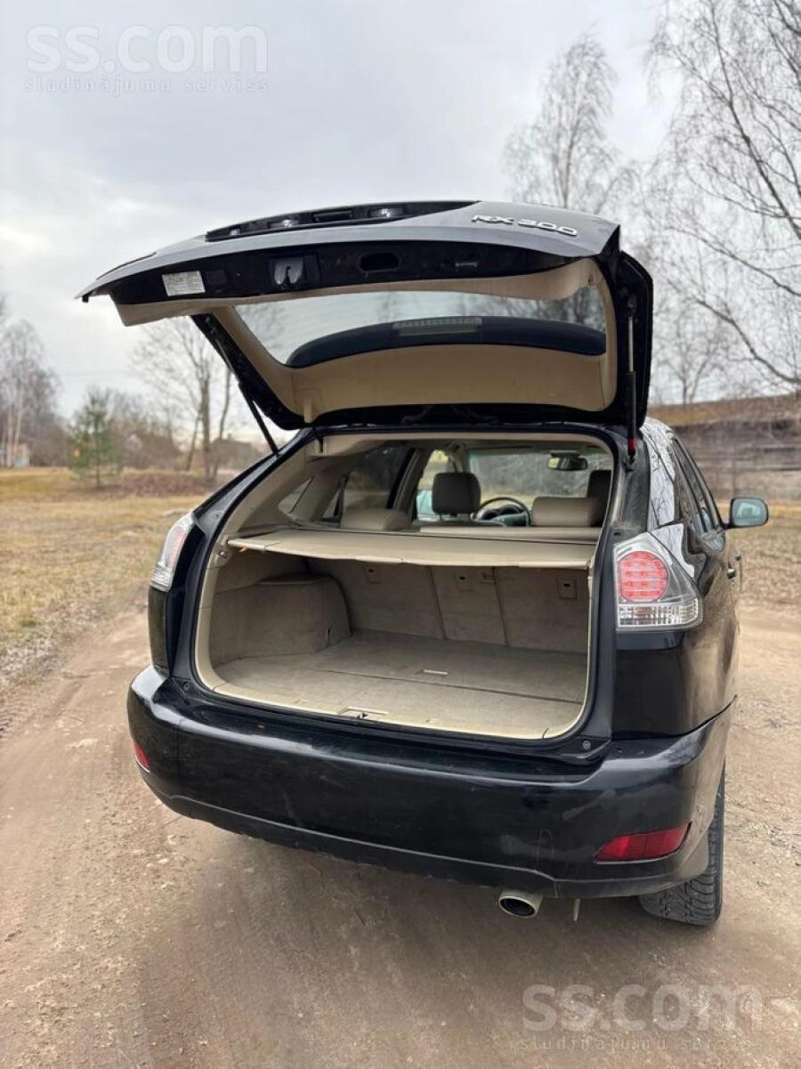 Melns Lexus RX 2005 Rīga, ar dzinēja tilpumu 3.00 L un nobraukumu 320 tūkst. km par 4100 €, foto 17 vietnē AUTOMOTO.COM.LV