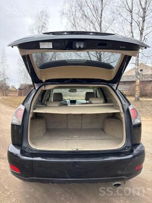 Melns Lexus RX 2005 Rīga, ar dzinēja tilpumu 3.00 L un nobraukumu 320 tūkst. km par 3350 €, foto 6 vietnē AUTOMOTO.COM.LV