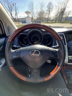 Melns Lexus RX 2006 Jūrmala, ar dzinēja tilpumu 3.00 L un nobraukumu 267 tūkst. km par 5800 €, foto 4 vietnē AUTOMOTO.COM.LV