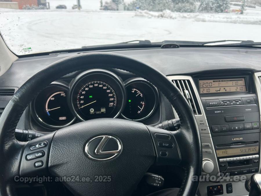 Melns Lexus RX 2006 Tartu, ar dzinēja tilpumu 0.00 L un nobraukumu 340 tūkst. km par 3500 €, foto 5 vietnē AUTOMOTO.COM.LV