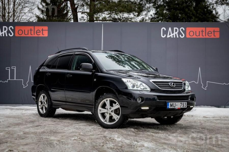 Black Lexus RX 2006 in Riga, with an engine capacity of 3.30 L and mileage of 204 thousand km for 6490 €, photo 4 on AUTOMOTO.COM.LV