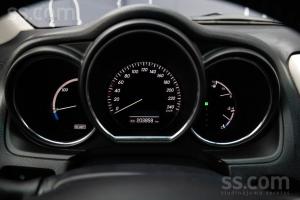 Black Lexus RX 2006 in Riga, with an engine capacity of 3.30 L and mileage of 204 thousand km for 6490 €, photo 24 on AUTOMOTO.COM.LV