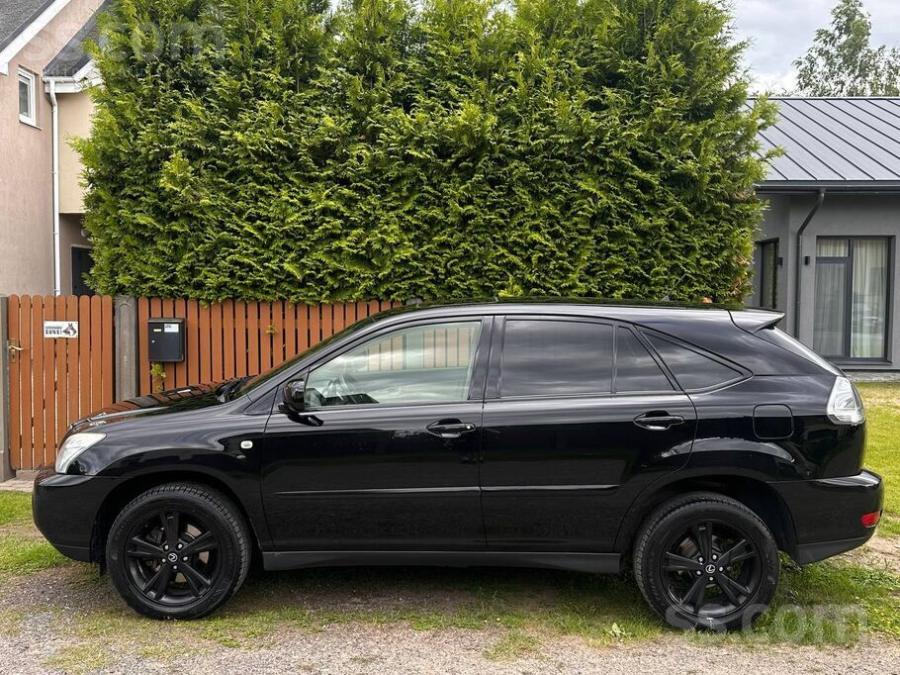 Melns Lexus RX 2006 Rīga, ar dzinēja tilpumu 3.30 L un nobraukumu 247 tūkst. km par 4900 €, foto 3 vietnē AUTOMOTO.COM.LV