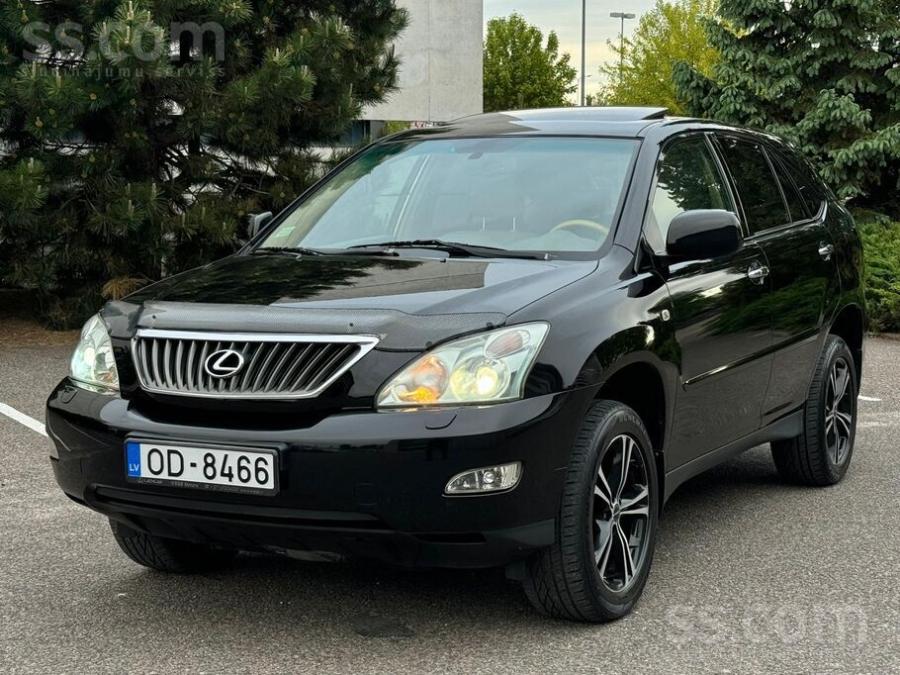 Black Lexus RX 2007 in Riga, with an engine capacity of 3.50 L and mileage of 174 thousand km for 7300 €, photo 7 on AUTOMOTO.COM.LV