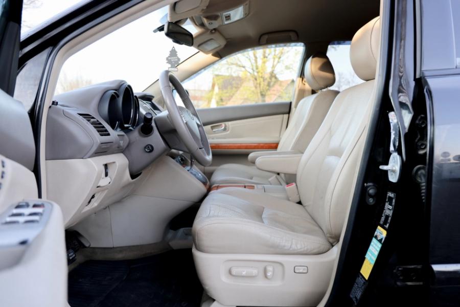 Melns Lexus RX 2007 Rīga, ar dzinēja tilpumu 3.50 L un nobraukumu 232 tūkst. km par 4150 €, foto 10 vietnē AUTOMOTO.COM.LV