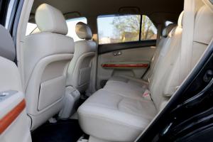 Melns Lexus RX 2007 Rīga, ar dzinēja tilpumu 3.50 L un nobraukumu 232 tūkst. km par 4150 €, foto 13 vietnē AUTOMOTO.COM.LV