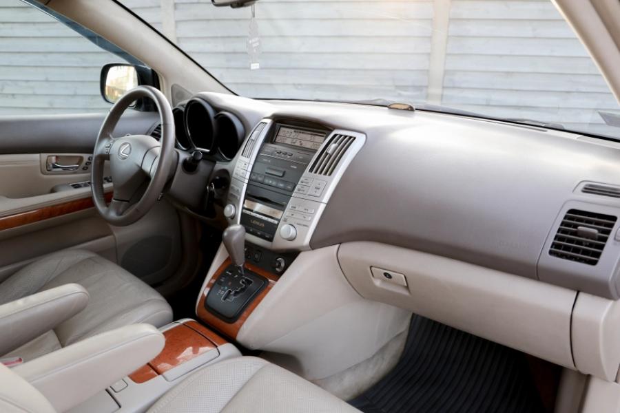 Melns Lexus RX 2007 Rīga, ar dzinēja tilpumu 3.50 L un nobraukumu 232 tūkst. km par 4150 €, foto 16 vietnē AUTOMOTO.COM.LV