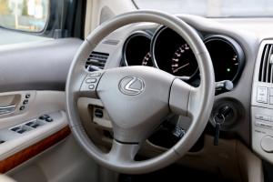 Melns Lexus RX 2007 Rīga, ar dzinēja tilpumu 3.50 L un nobraukumu 232 tūkst. km par 4150 €, foto 18 vietnē AUTOMOTO.COM.LV