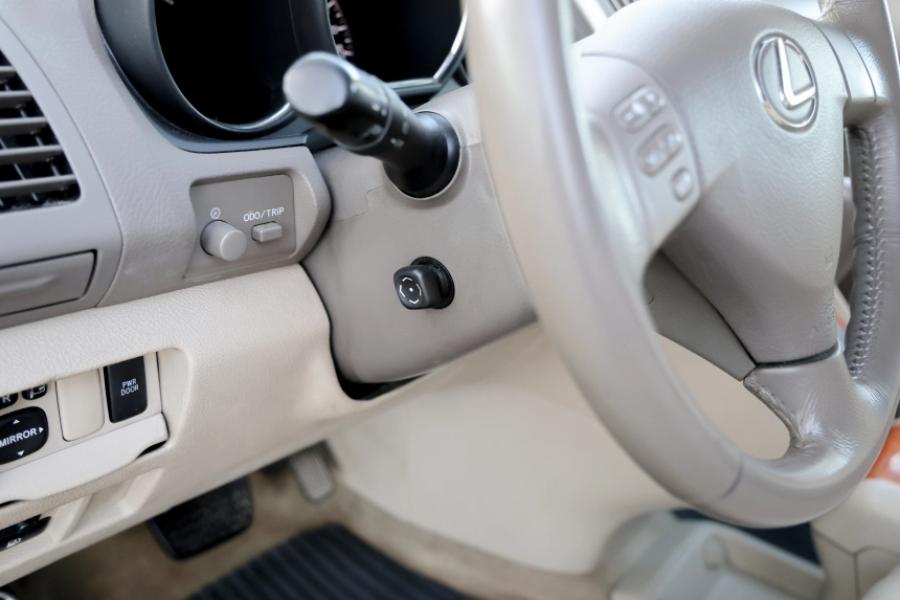 Melns Lexus RX 2007 Rīga, ar dzinēja tilpumu 3.50 L un nobraukumu 232 tūkst. km par 4150 €, foto 30 vietnē AUTOMOTO.COM.LV