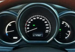 Black Lexus RX 2007 in Riga, with an engine capacity of 3.30 L and mileage of 148 thousand km for 8990 €, photo 10 on AUTOMOTO.COM.LV