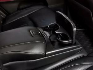 Black Lexus RX 2007 in Riga, with an engine capacity of 3.30 L and mileage of 148 thousand km for 8990 €, photo 19 on AUTOMOTO.COM.LV