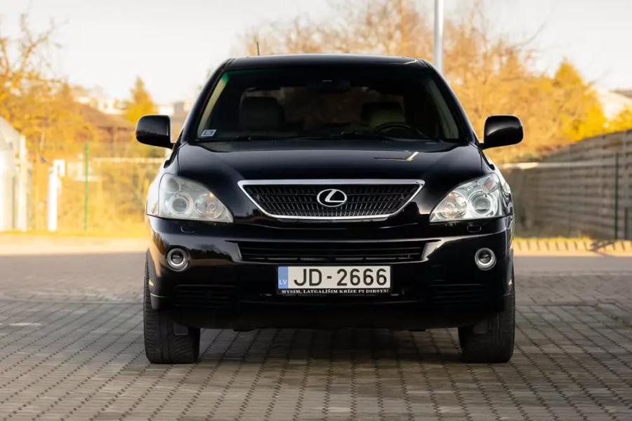 Melns Lexus RX 2007 Jelgava, ar dzinēja tilpumu 3.30 L un nobraukumu 242 tūkst. km par 6900 €, foto 4 vietnē AUTOMOTO.COM.LV