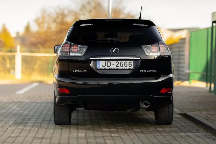 Melns Lexus RX 2007 Jelgava, ar dzinēja tilpumu 3.30 L un nobraukumu 242 tūkst. km par 6900 €, foto 7 vietnē AUTOMOTO.COM.LV