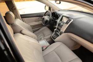 Melns Lexus RX 2007 Jelgava, ar dzinēja tilpumu 3.30 L un nobraukumu 242 tūkst. km par 6900 €, foto 9 vietnē AUTOMOTO.COM.LV