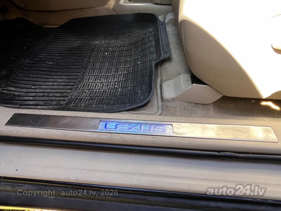 Melns Lexus RX 2007 Tallina, ar dzinēja tilpumu 3.30 L un nobraukumu 345 tūkst. km par 5500 €, foto 13 vietnē AUTOMOTO.COM.LV