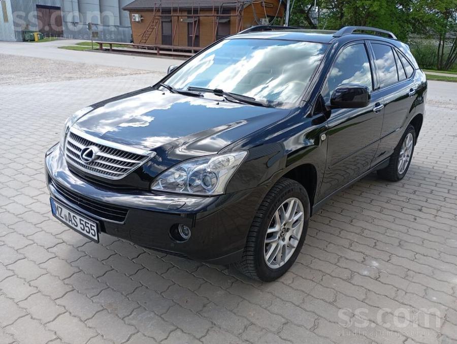 Black Lexus RX 2008 in Bauska, with an engine capacity of 3.30 L and mileage of 249 thousand km for 7900 €, photo 1 on AUTOMOTO.COM.LV