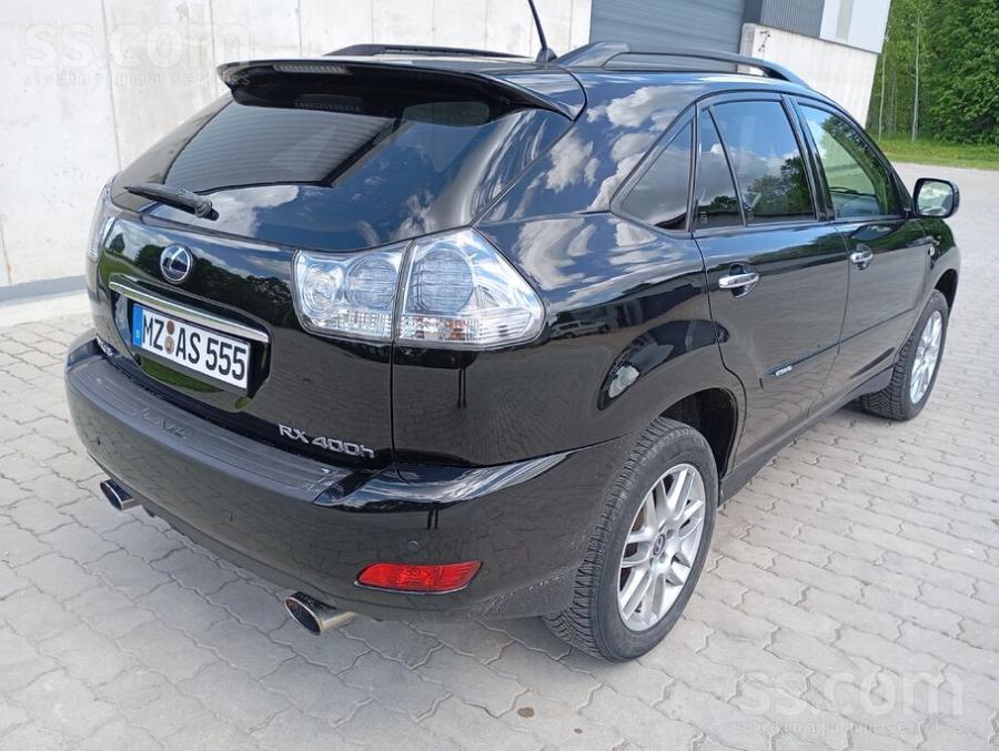 Black Lexus RX 2008 in Bauska, with an engine capacity of 3.30 L and mileage of 249 thousand km for 7900 €, photo 5 on AUTOMOTO.COM.LV