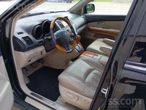 Black Lexus RX 2008 in Bauska, with an engine capacity of 3.30 L and mileage of 249 thousand km for 7900 €, photo 6 on AUTOMOTO.COM.LV